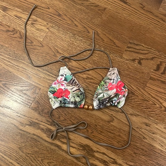 Guess | Swim | Guess Bikini Top Floral | Poshmark